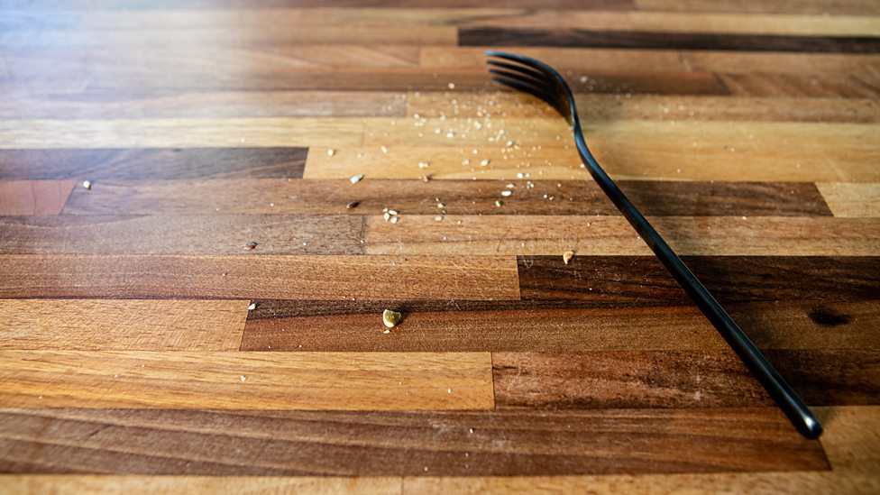 Which of these infuriating food habits gets you boiling over? - BBC Food