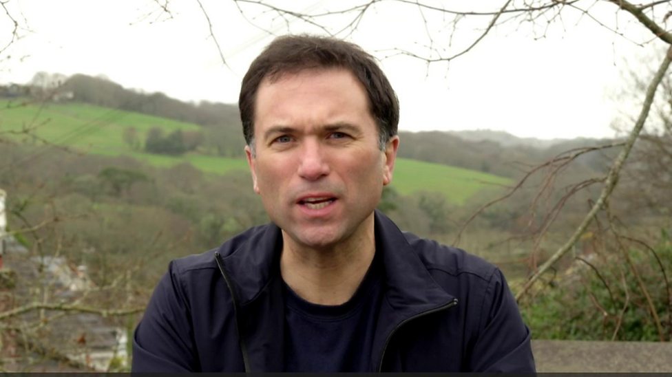 Ros Atkins On... - BBC Teach