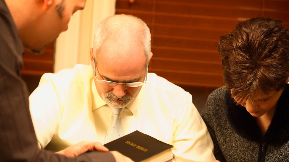 Christianity GCSE RS revision – Marriage and the family – Edexcel - BBC ...