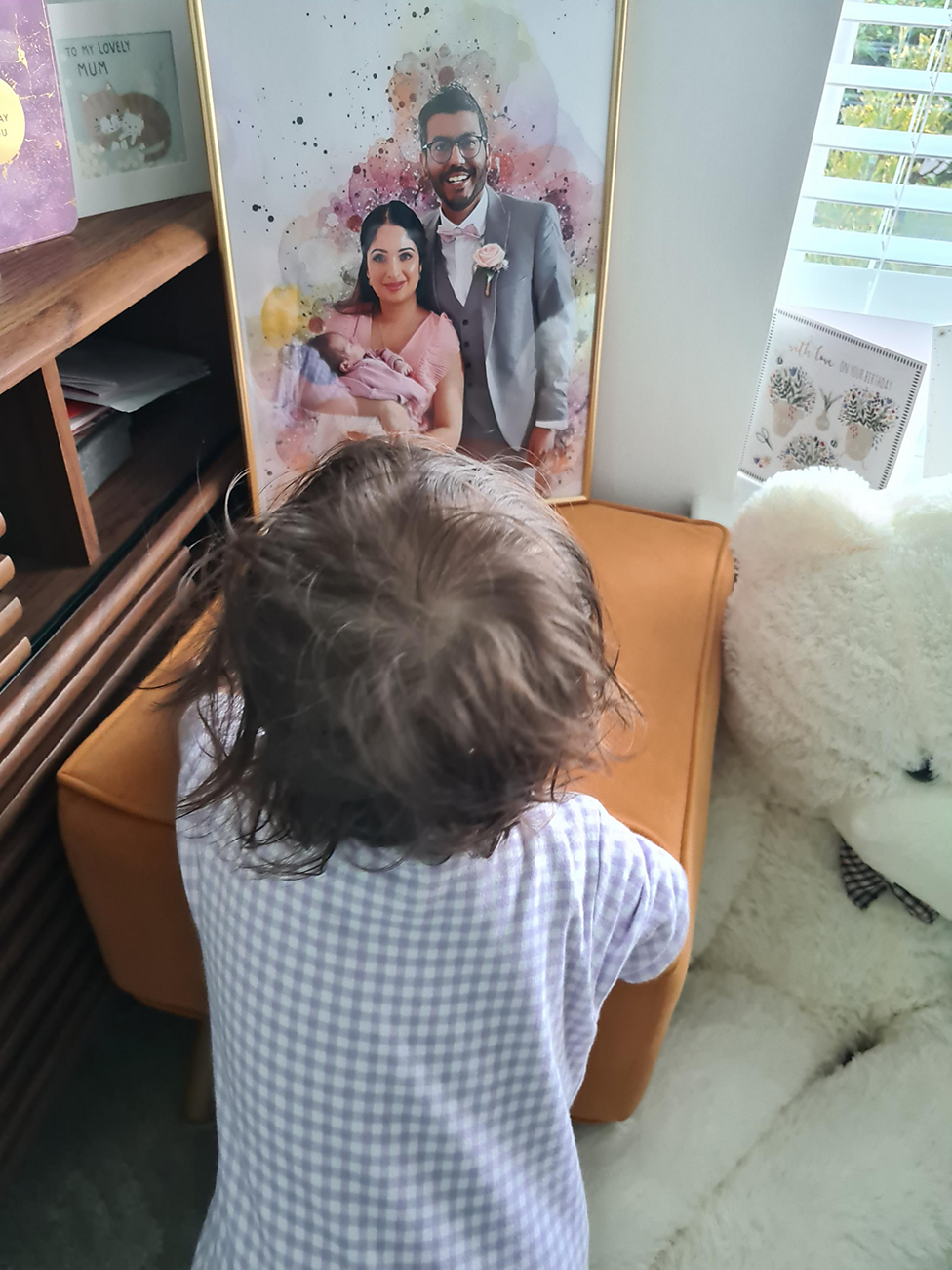 Motherhood after losing a partner - Nimisha's story - BBC Tiny Happy People