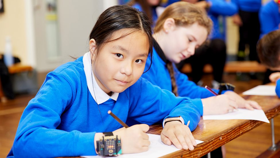 The ultimate guide to the BBC Gladiators micro:bit competition - BBC Teach