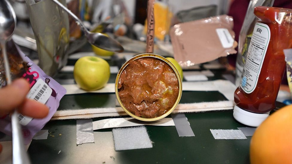 Hot sauce and over 200 food options: What do astronauts really eat in ...