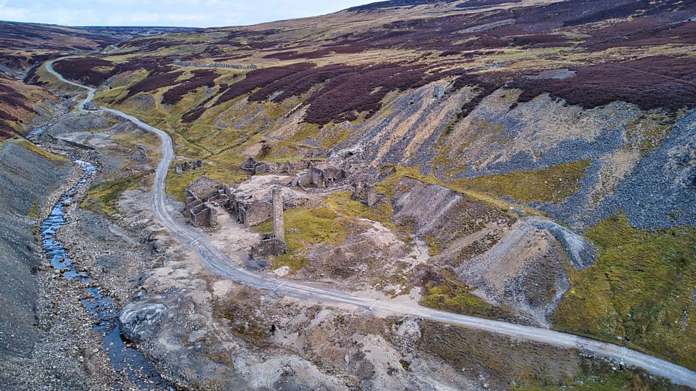 Upland limestone landscape - Case study - The Yorkshire Dales ...