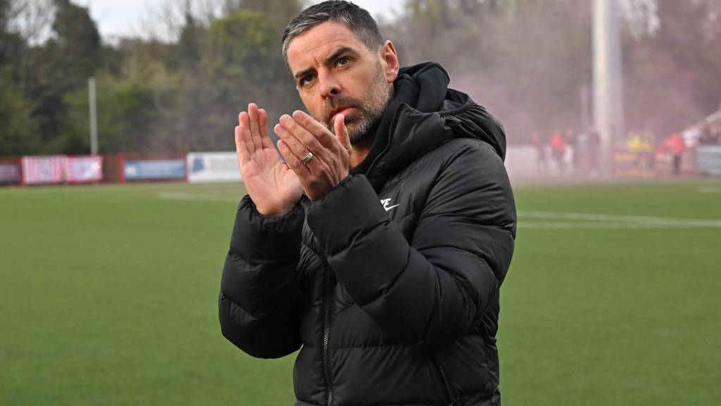 Irish Premiership: Larne v Dungannon Swifts - text updates - Live - BBC Sport