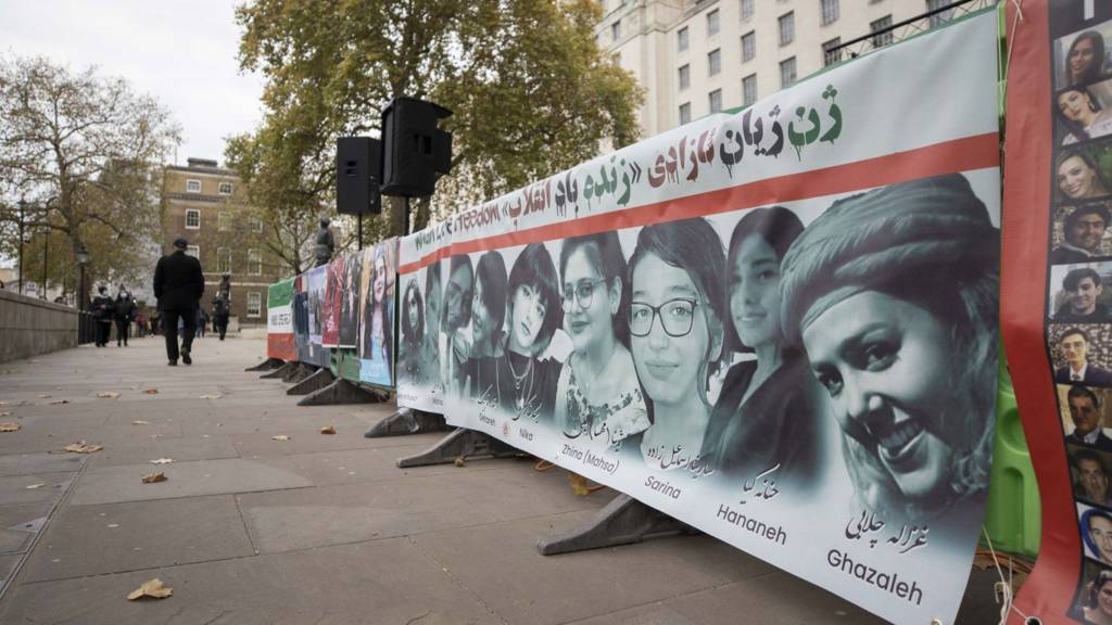 ایستگاه خبر؛ چهارشنبه دوم آذر ۱۴۰۱ برابر با ۲۳ نوامبر ۲۰۲۲ Bbc Persian