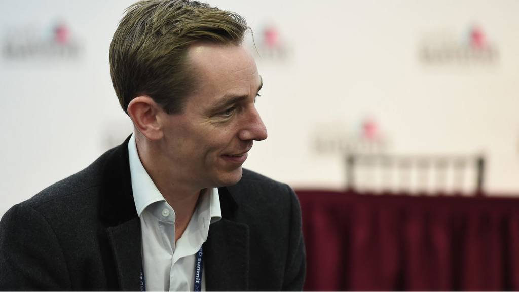 Watch: Ryan Tubridy and agent speak at Oireachtas committee - BBC News