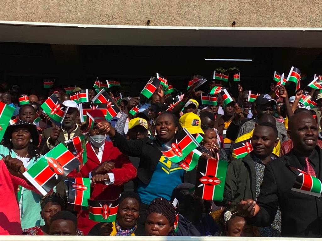 William Ruto: Rais mpya wa Kenya ameapishwa - BBC Swahili