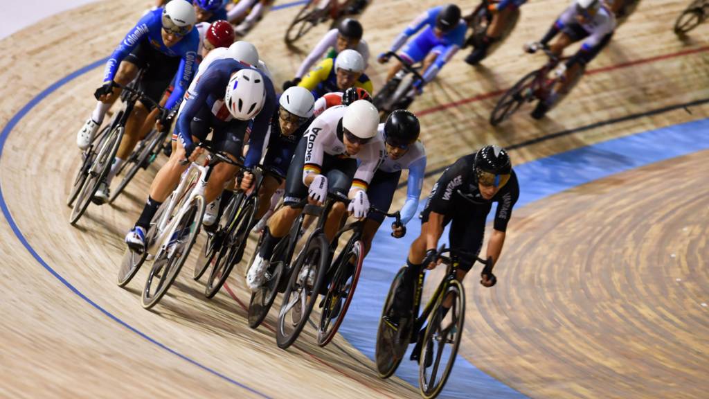 Watch Track Cycling World Championships: GB's Hayter Archibald & Evans ...