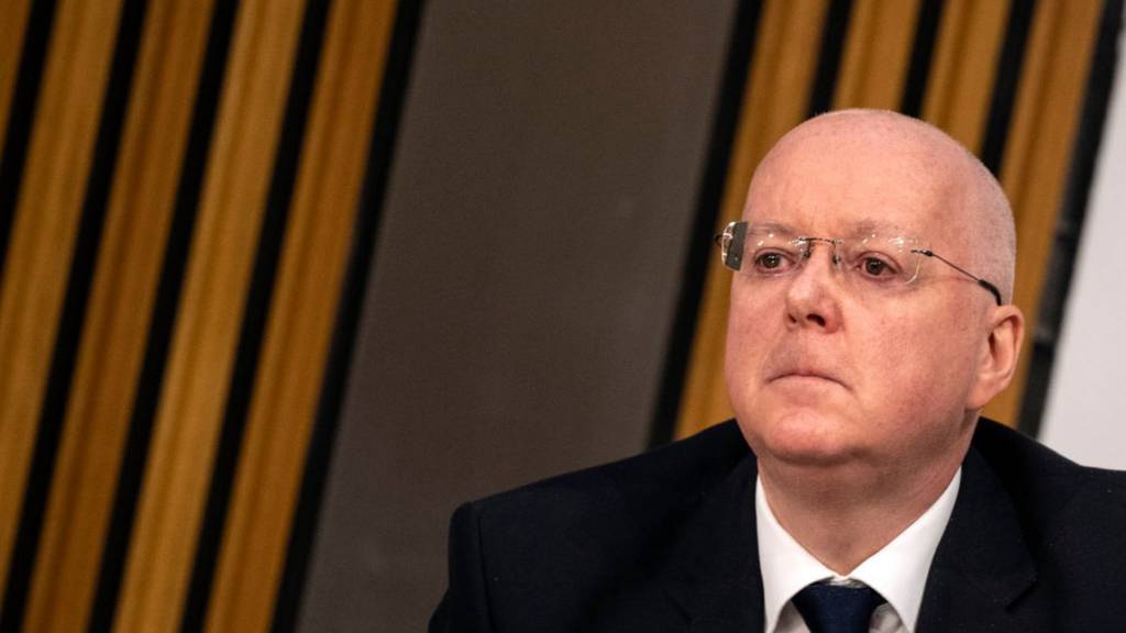 As it happened: Peter Murrell re-arrested over SNP finances - BBC News