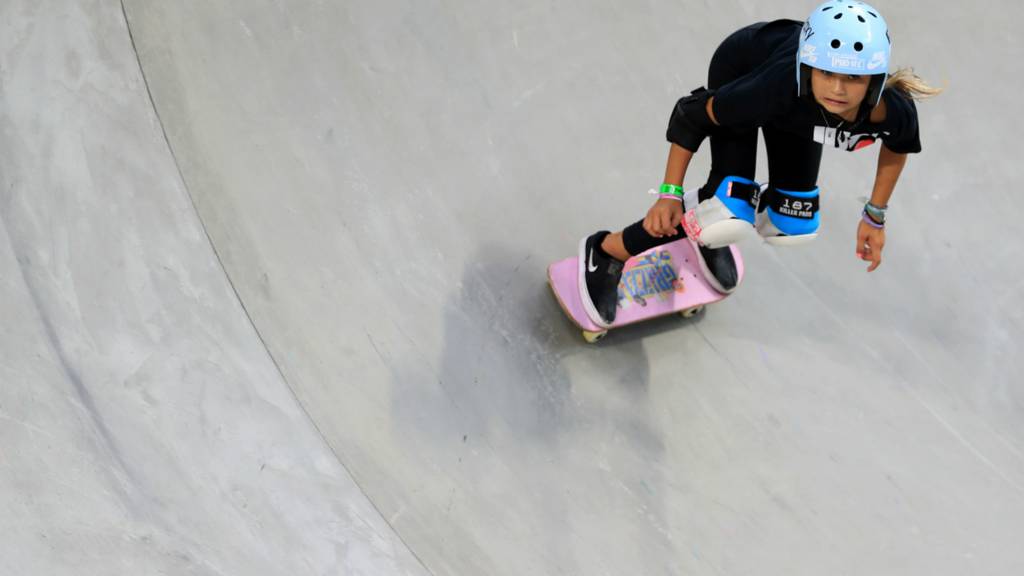 Skateboarding Park World Championships: Sky Brown in action - Live ...