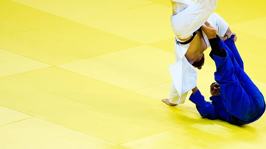 Judo: Women's -78 kg and men's -100 kg quarter-finals - Live - BBC Sport