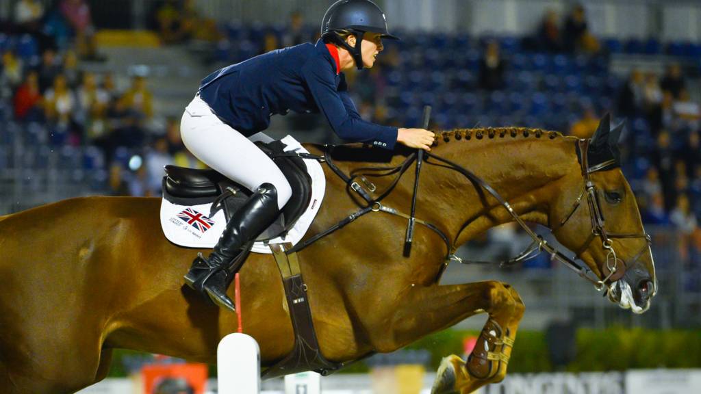 Watch the Olympia Horse Show - Jumping World Cup live - BBC Sport