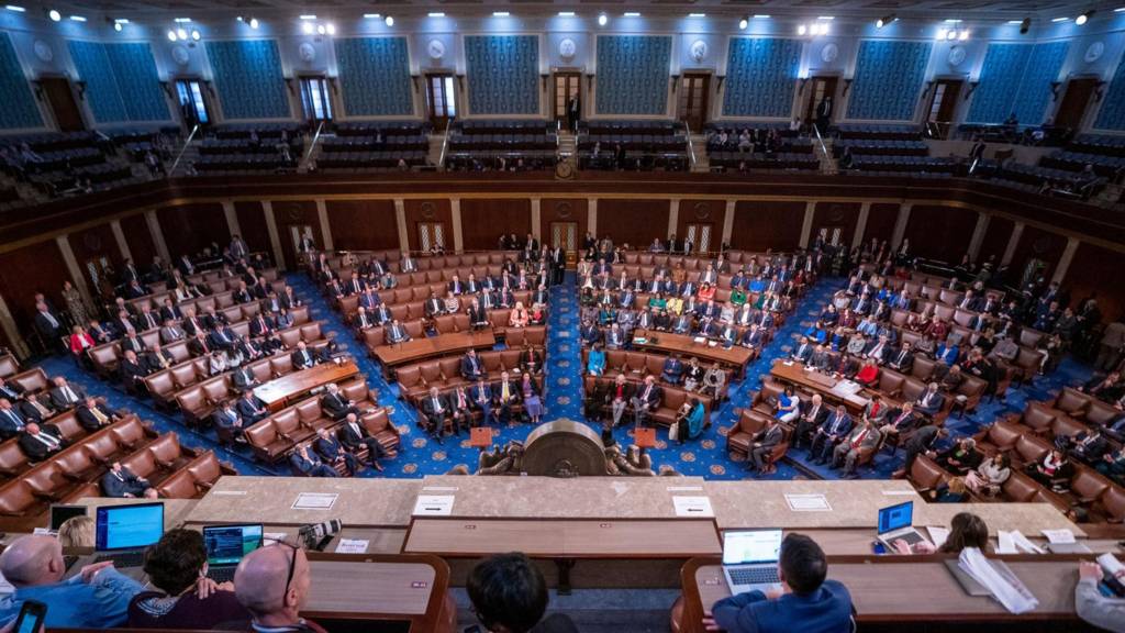 McCarthy loses historic 11th vote for House Speaker - BBC News