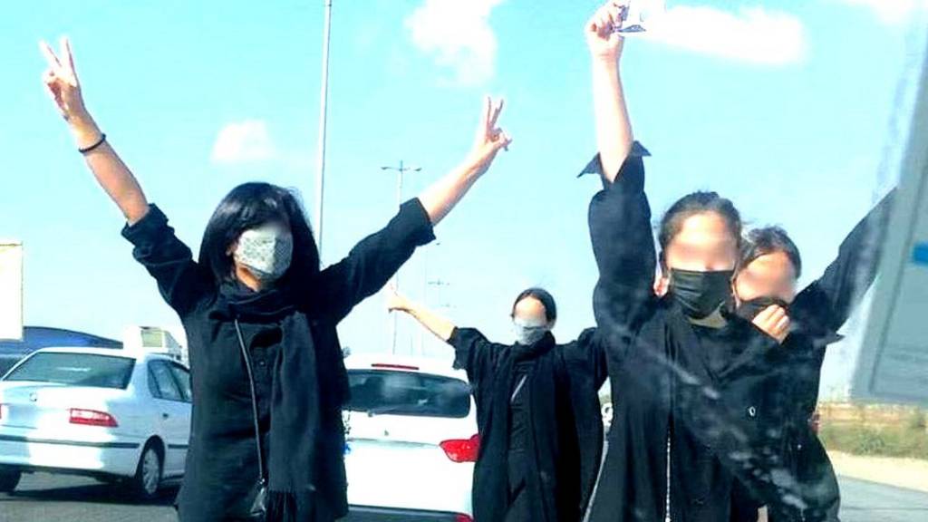 ایستگاه خبر؛ جمعه ۱۳ آبان‌ماه ۱۴۰۱ برابر با ۴ نوامبر ۲۰۲۲ Bbc Persian