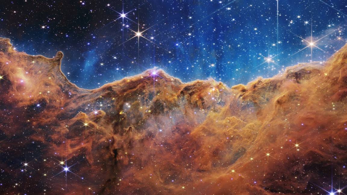 Nasa reveals new images of distant cosmos - BBC News