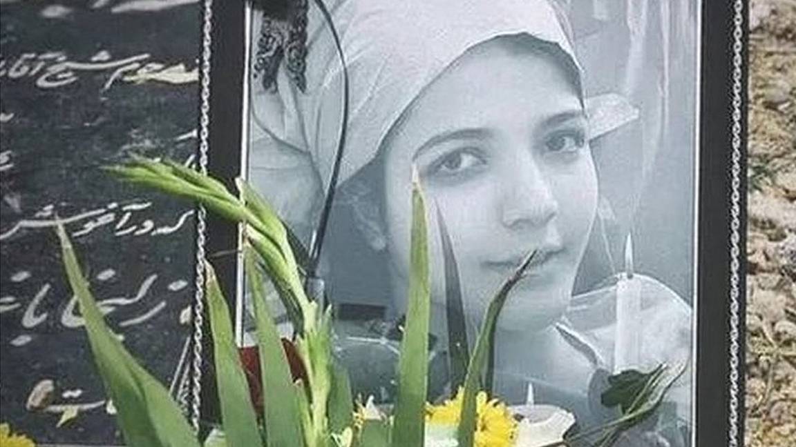 علی خامنه‌ای و بسیج مغضوبان اصلی شعارهای امشب معترضان در نقاط مختلف