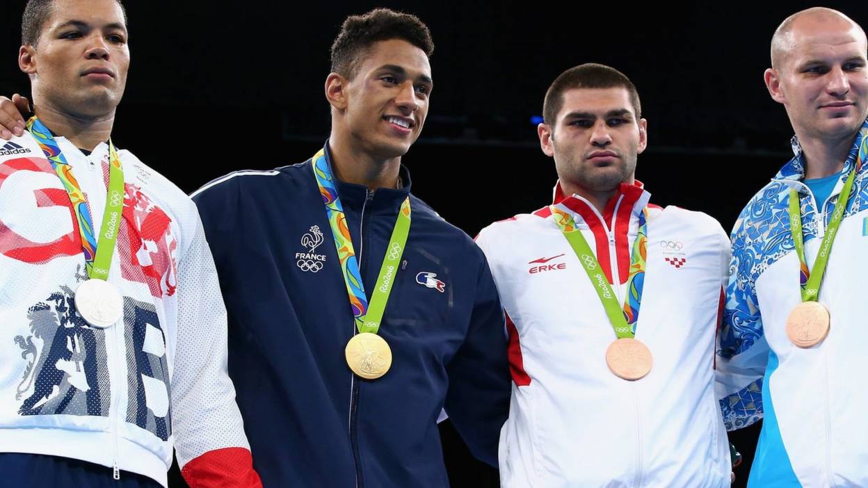 Rio 2016 Olympics: Final day as it happened - Live - BBC Sport