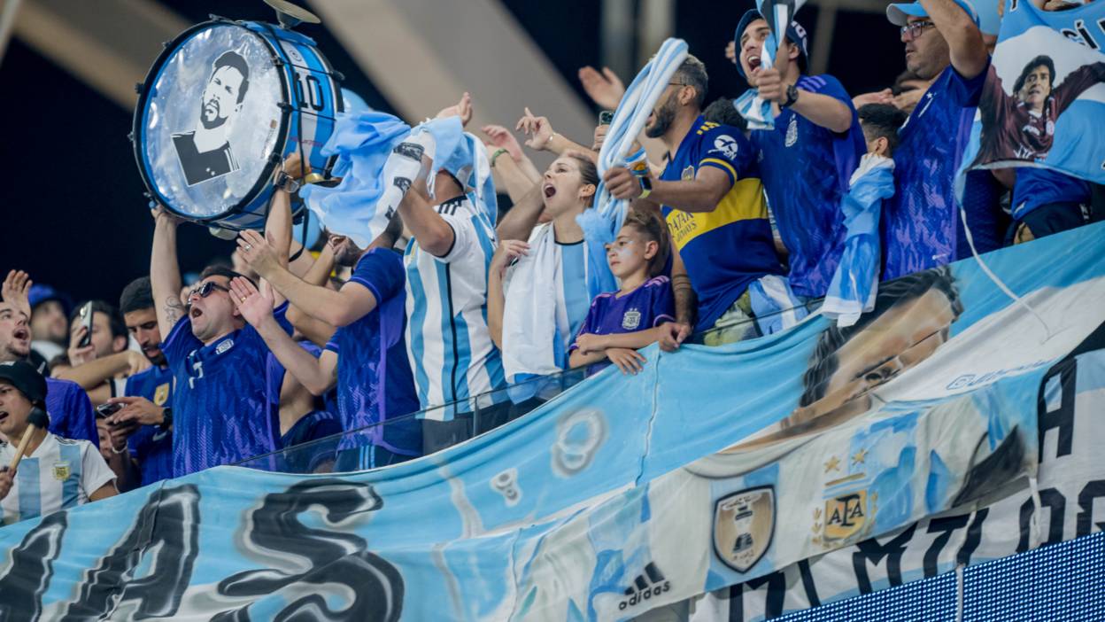 Netherlands vs Argentina LIVE: Watch 2022 World Cup score, commentary ...