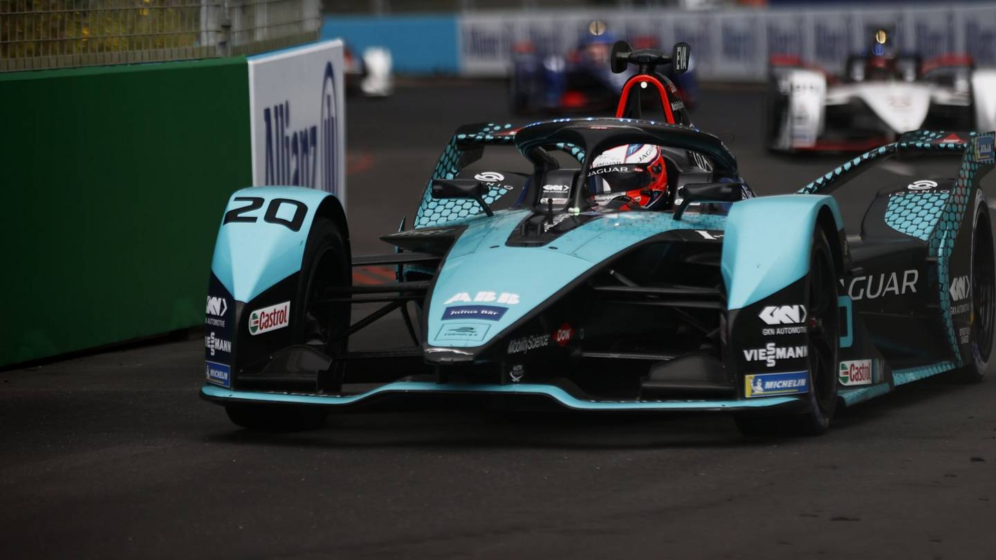 Formula E: Catch up with the final race of the season in Berlin - Live ...