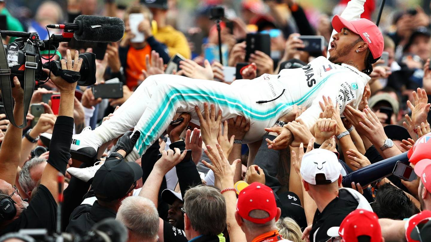 British GP live: Lewis Hamilton takes record win at Silverstone - Live ...