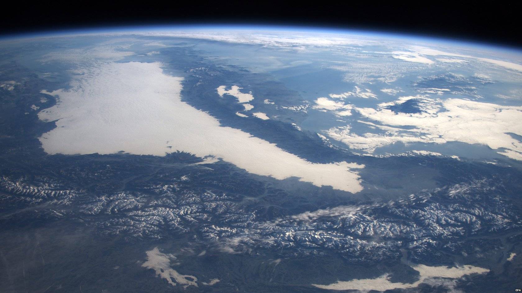 As it happened: Tim Peake's first spacewalk - BBC News