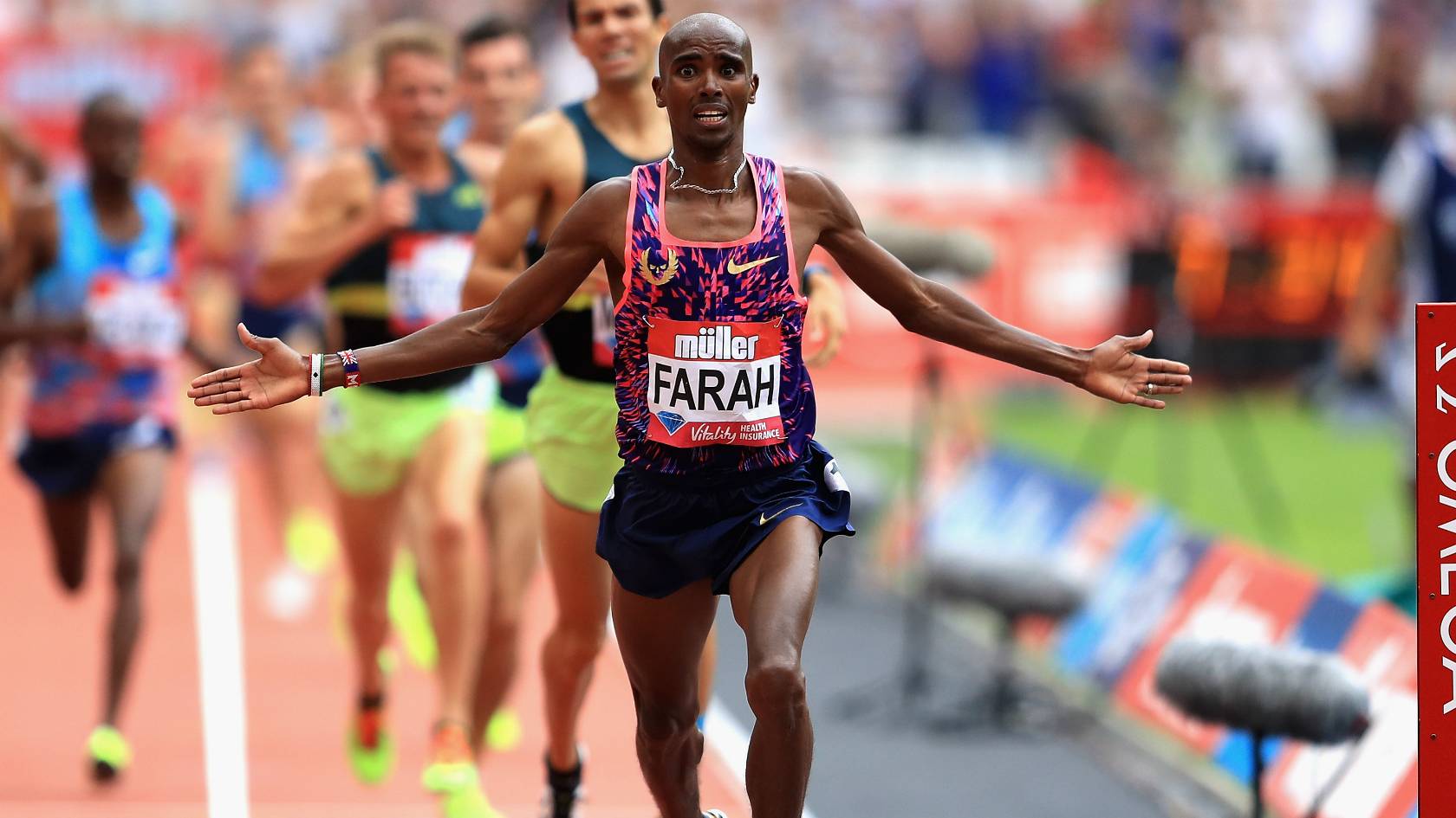 Anniversary Games: Farah wins 3,000m - reaction - Live - BBC Sport