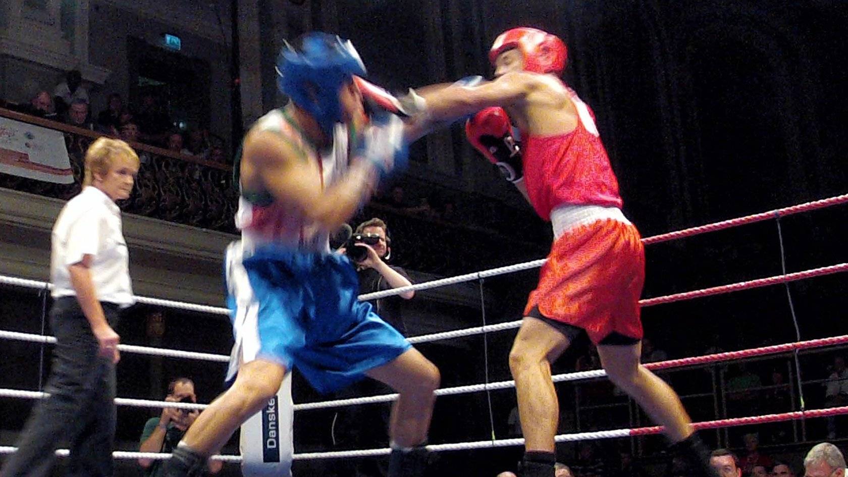Watch again: Ulster Amateur Boxing Championship finals - Live - BBC Sport