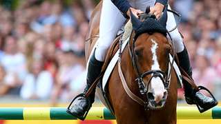 Rio Olympics 2016: GB's Nick Skelton wins show jumping gold - BBC Sport
