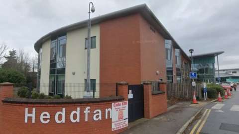 Wrexham Maelor Hospital - BBC News