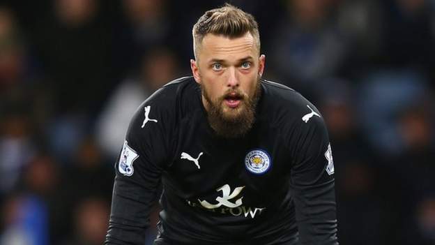 Ben Hamer: Leicester keeper joins Nottingham Forest on loan - BBC Sport