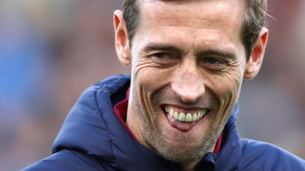 Peter Crouch wins Uefa's 'best acrobatic goal' poll - BBC Sport