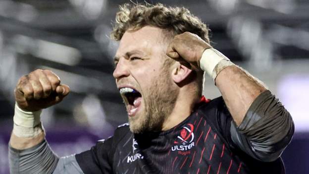 Ian Madigan: Ulster fly-half eyeing Ireland return in 2021 - BBC Sport