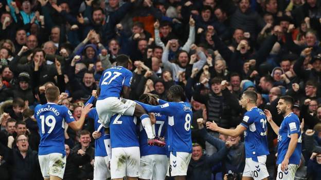 Everton 1-0 Leeds: Will 'fortress' Goodison Park be key to survival ...