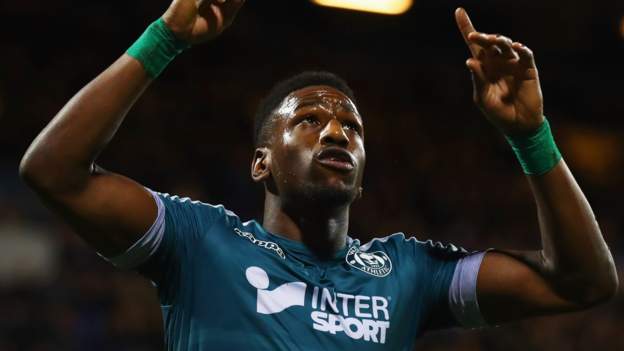 Omar Bogle: Cardiff City sign Wigan striker - BBC Sport
