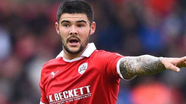 Alex Mowatt: Barnsley midfielder signs new contract to run until 2020 ...
