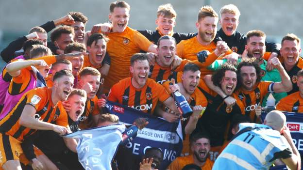Hull City promotion: Tigers now want the title, says boss Grant McCann ...