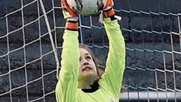 Sophie Goodwin: Former footballer urges body image education - BBC Sport