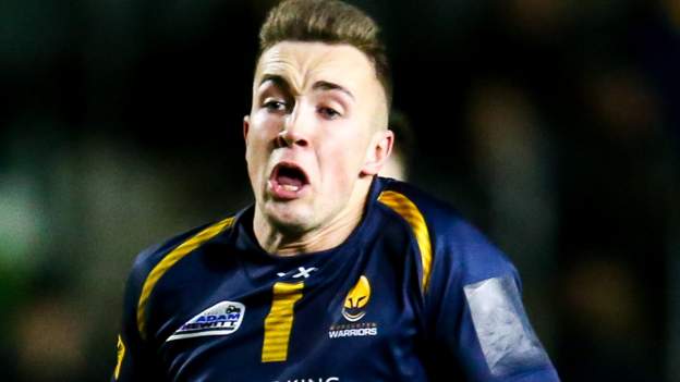 Luke Scully: Cornish Pirates bring in Cardiff Blues fly-half on loan ...
