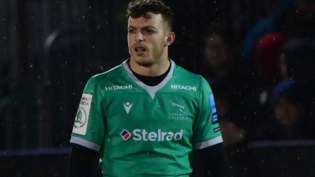 Adam Radwan: Newcastle Falcons winger signs new three-year deal - BBC Sport