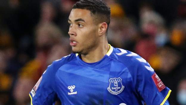 Lewis Dobbin: Teenage Everton forward joins Derby County on season-long ...