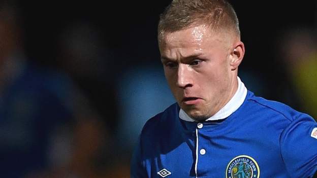 Danny Rowe: Ipswich Town sign Macclesfield Town winger for undisclosed ...