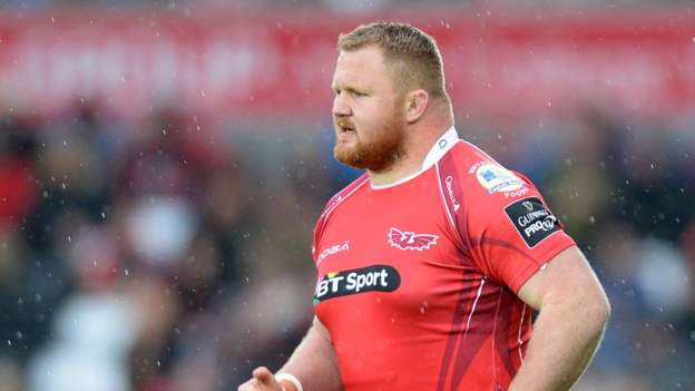 Samson Lee: Wales and Scarlets prop to miss Pro12 game at Munster - BBC ...