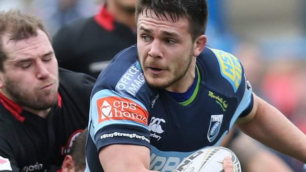 Ellis Jenkins: Cardiff Blues back-row signs new deal - BBC Sport