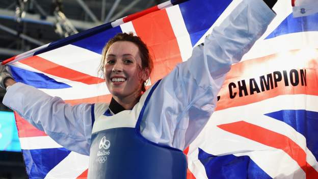 Rio Olympics 2016: Jade Jones retains -57kg taekwondo title - BBC Sport