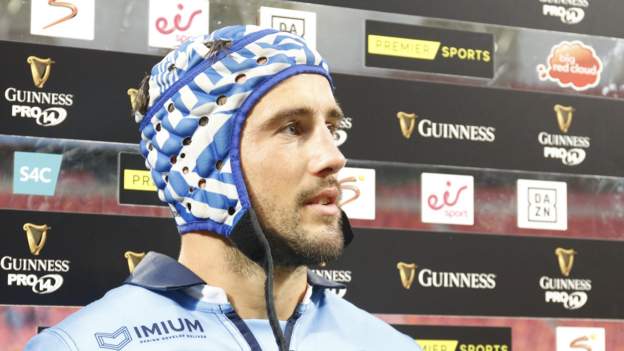 Matthew Morgan: Full-back signs new Cardiff Blues contract - BBC Sport