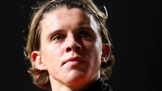 Conor Gallagher: Swansea City sign Chelsea midfielder on loan - BBC Sport