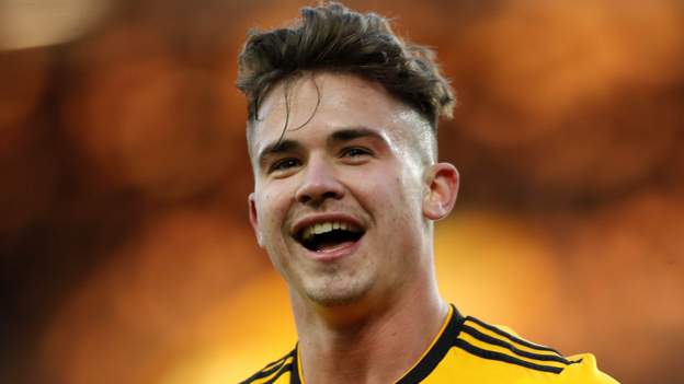Leander Dendoncker: From farm work to Premier League football - BBC Sport