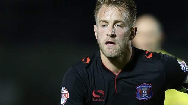 Carlisle United: Danny Grainger & David Atkinson sign new deals - BBC Sport