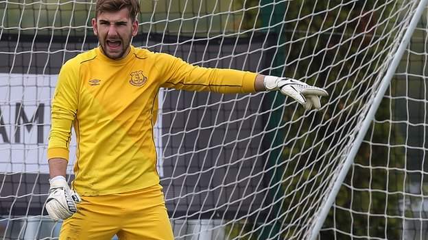 Everton keeper Russell Griffiths joins FC Halifax on loan - BBC Sport
