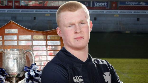 Schools' Cup quarter-final results and semi-final draw - BBC Sport